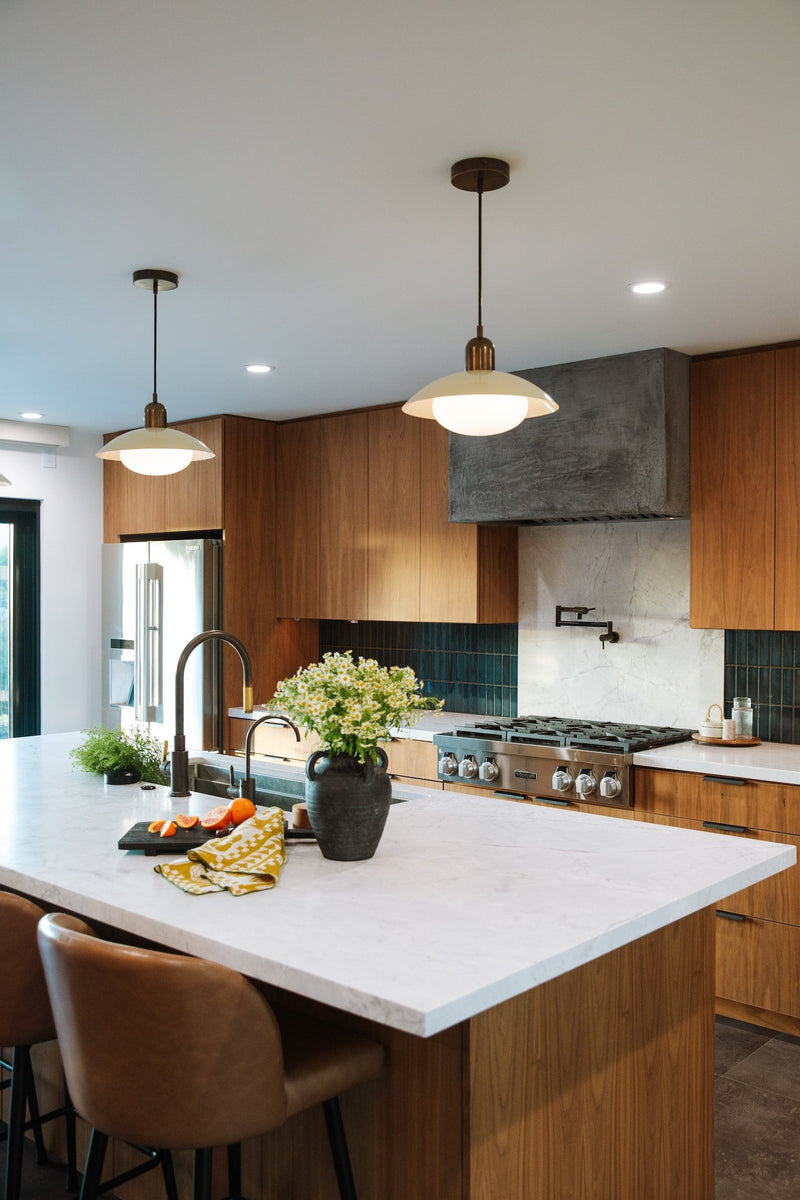 Designer Highlight Sample 2 – Alexander James